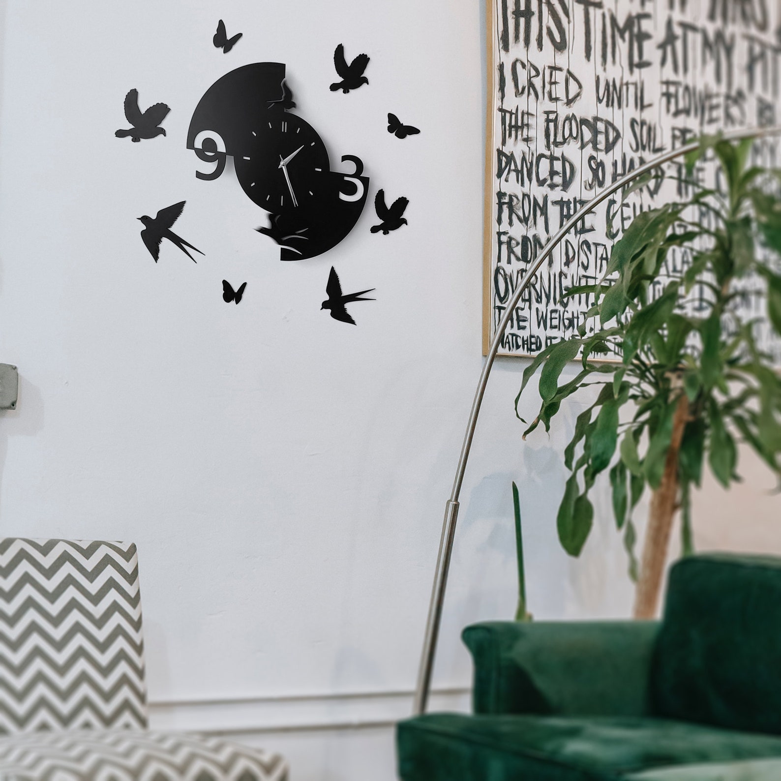 Birds Swinging Wall Clock, Bird and Butterfly Pendulum Wall Clock ...