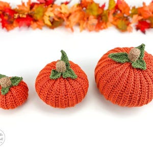 Easy Pumpkins Crochet Pattern | Crochet Pumpkin Pattern | Small Crochet ...