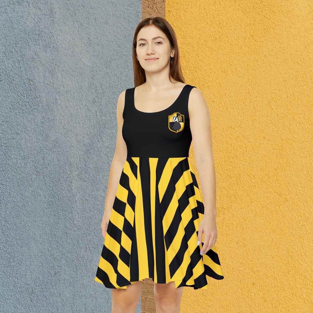 Potter Huffle Badger Loyalty Smart Loving Kind Friendship Wizard School ...