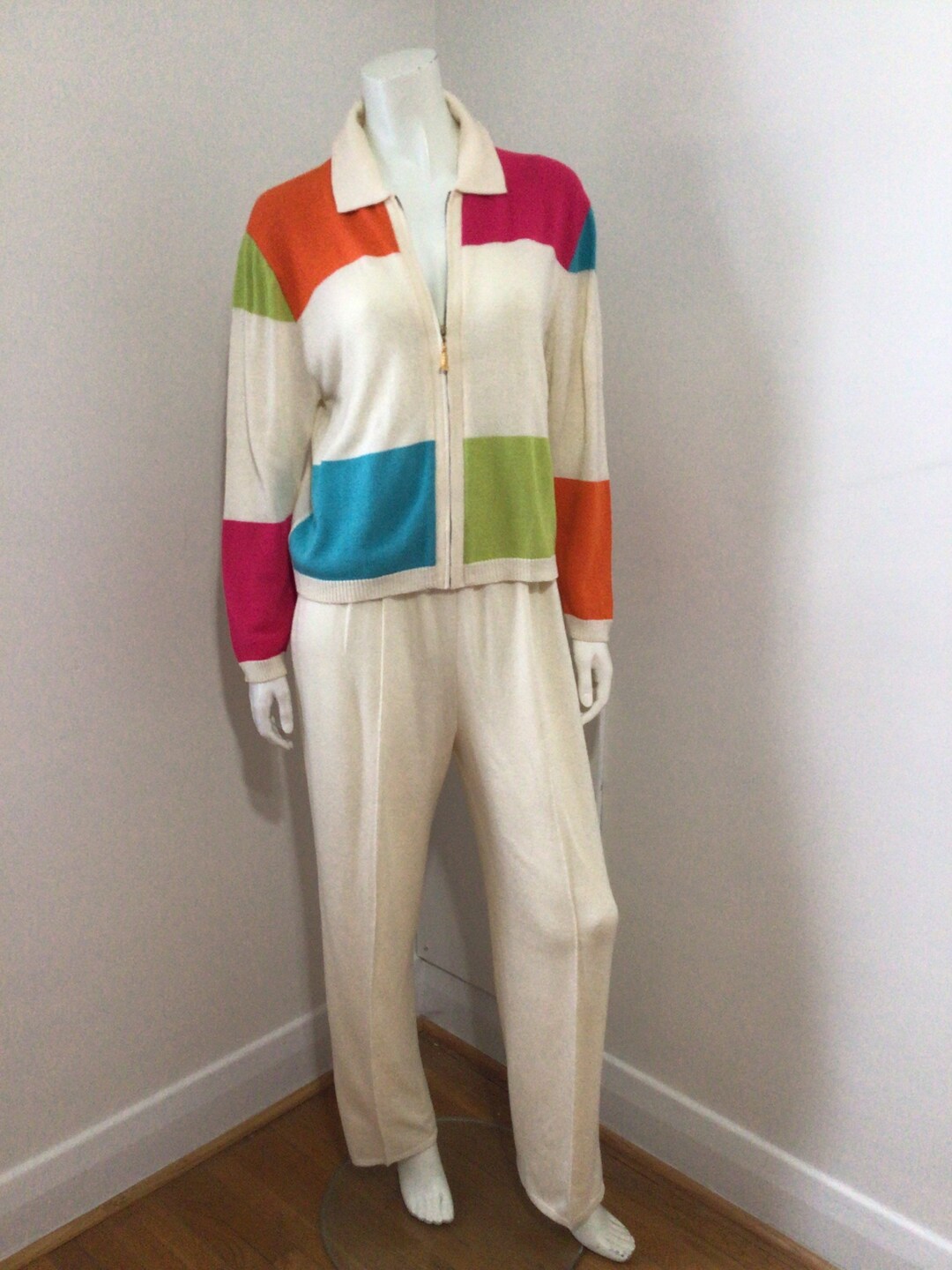 70s Vintage 2 Pc. Pant Set. Colour Block Zipper Sweater. Cream High ...