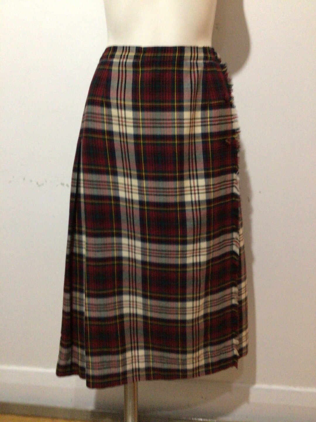 Vintage Womans Wraparound Wool Kilt Skirt Red Green Tartan - Etsy
