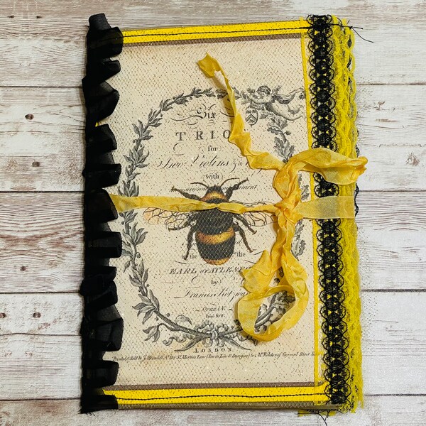 Bee Junk Journal - Etsy