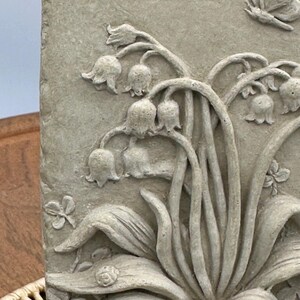 Vintage 2000, Carruth Studios, Lily of the Valley, Art Sculpture ...