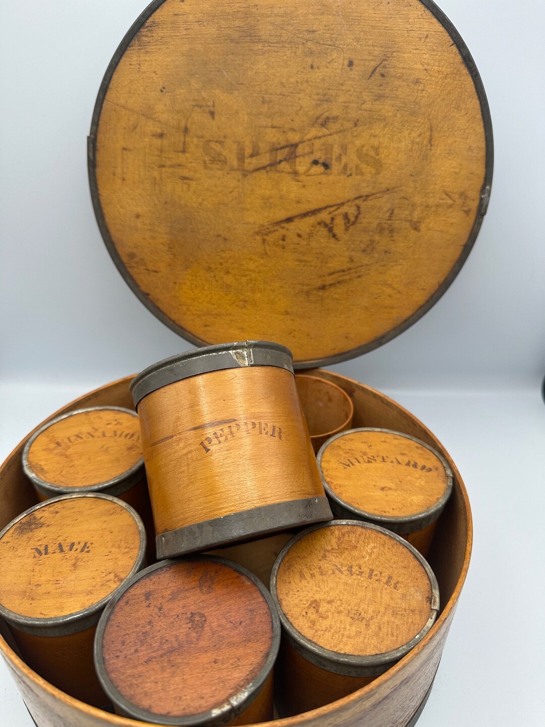 Antique 1858, Patent Package Co., Bentwood Banded, Round Spice Box, 8 ...