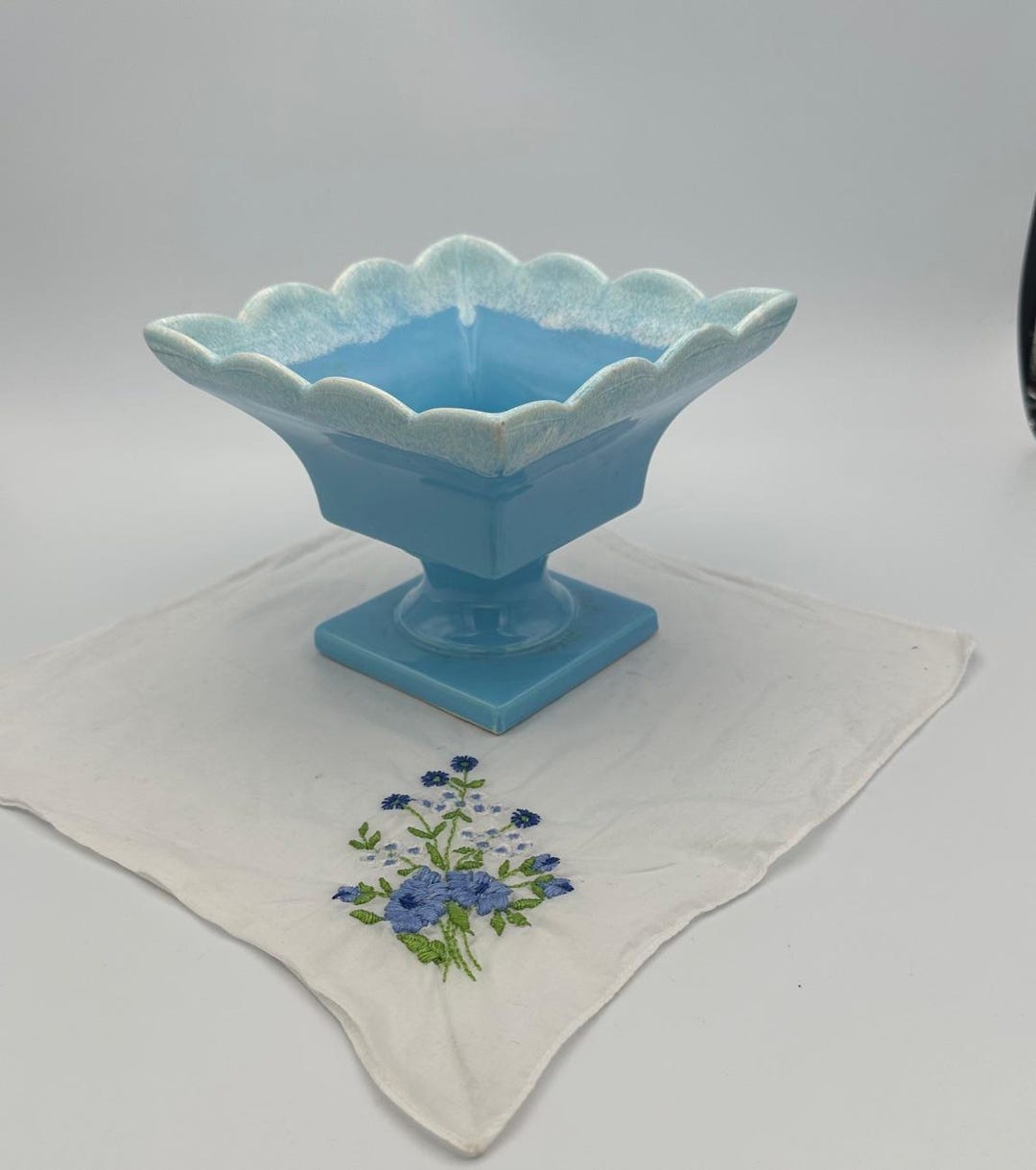 Vintage 1950/60s, Hull Pottery, #38, "fantasy" Blue Drip, Scalloped ...
