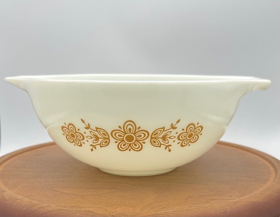 Vintage 1970s, Butterfly Gold, Pyrex Mixing Bowl, 2 1/2 Quart, #443 ...