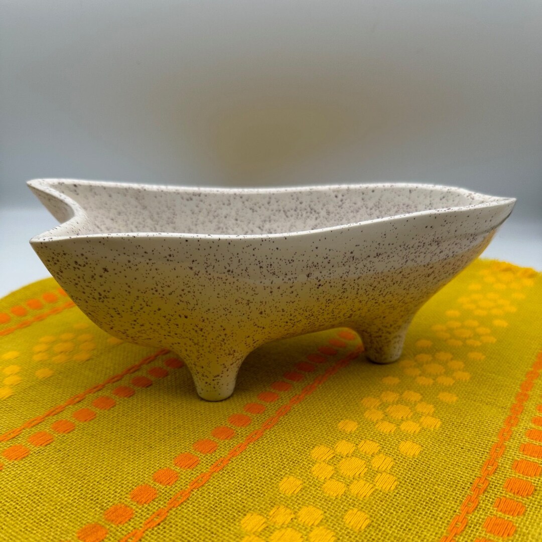 Vintage 1960s, Triangle Pottery, Tri-footed, Made in USA, Indoor ...