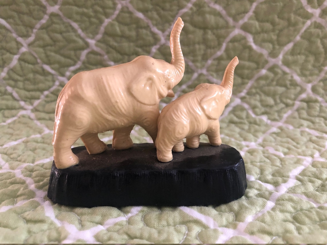 Vintage Lucky Elephants / Molded Plastic / Celluloid / Made in - Etsy
