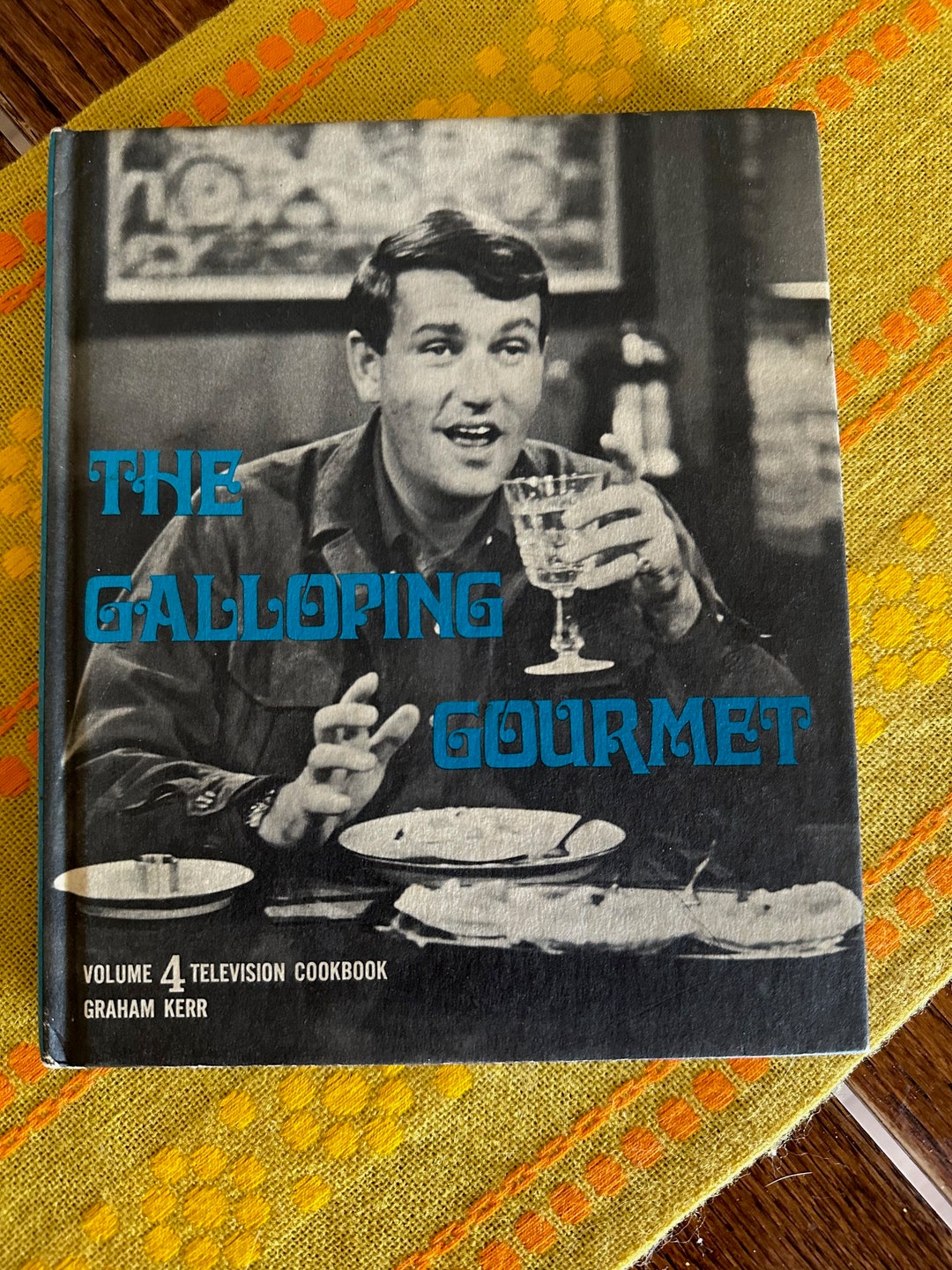 Vintage 1970s Galloping Gourmet Cookbook, Graham Kerr, Volume 4 - Etsy