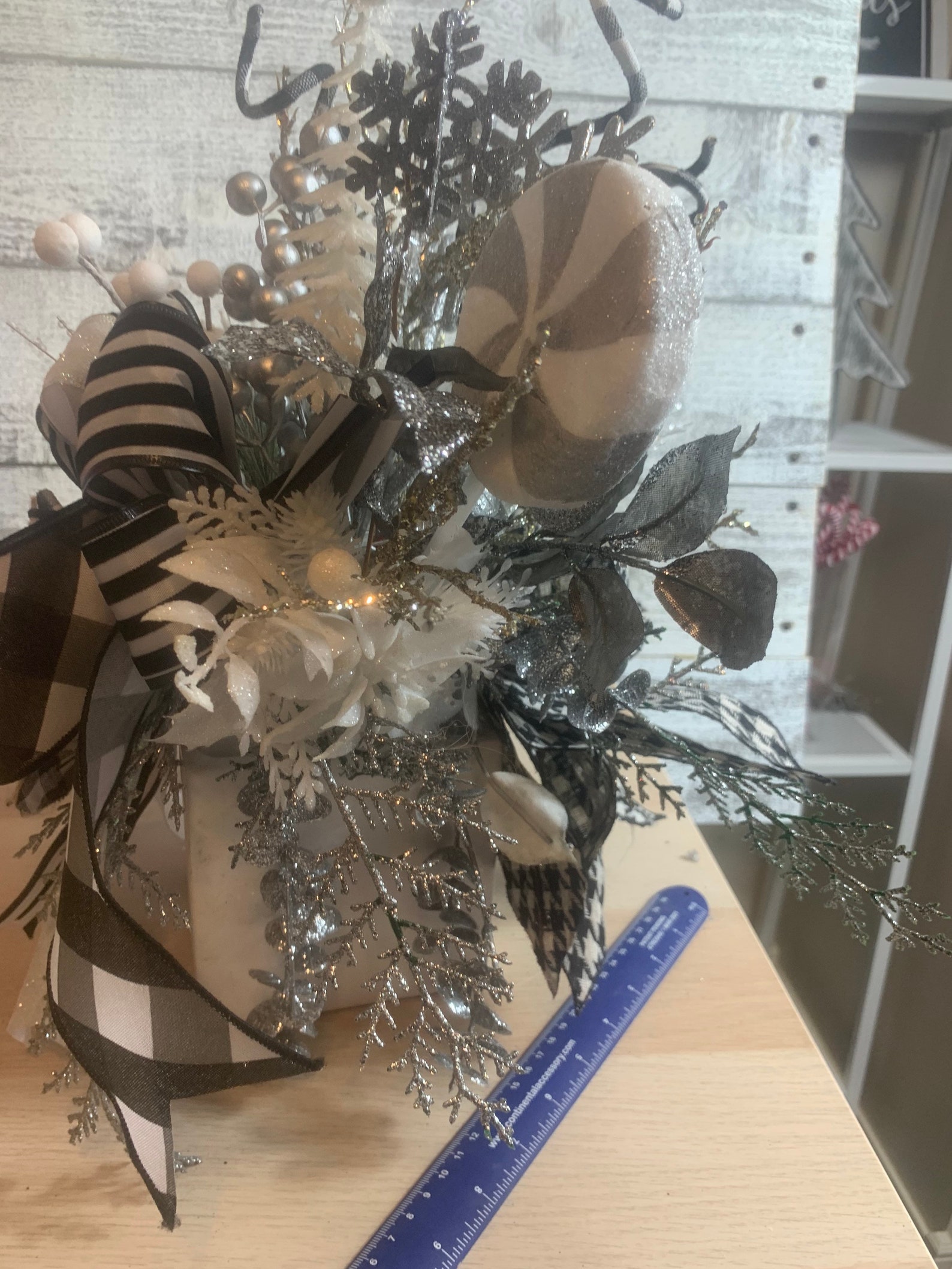 The Super Cute Custom Centerpiece in Black and White Buffalo Check With ...