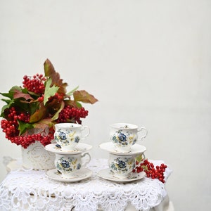 Vintage. Set Van 4 Sheltonian Thee Cup En Schotel Fijn Zijn China ...