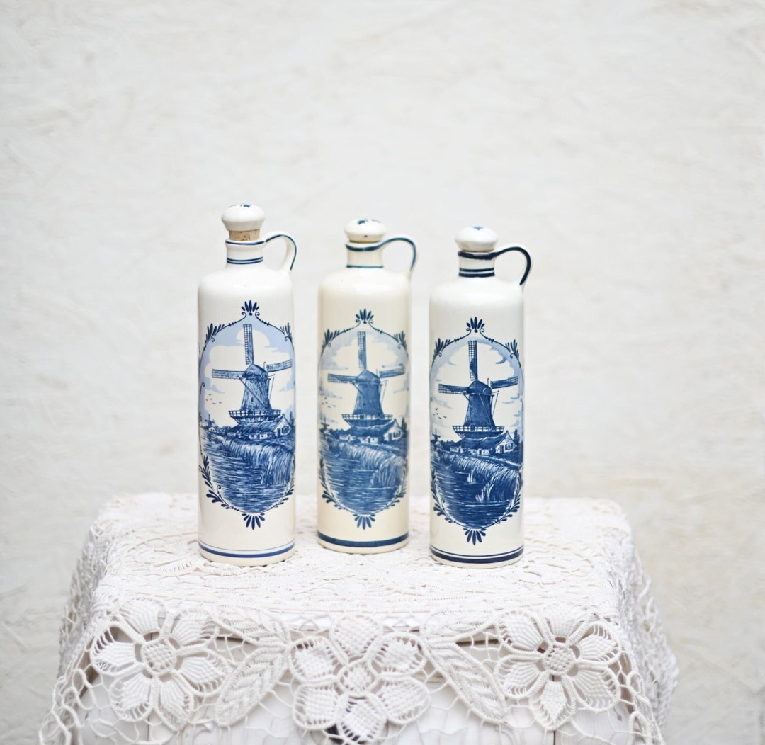 Vintage Set of 3 Delft Blue Bottles Bottle Z.O. Genever - Etsy