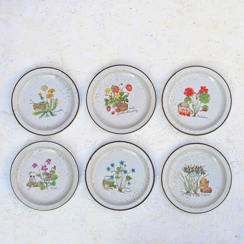 Ceramic Flower Plate - Etsy