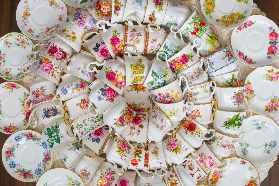 Set Van 10 Different Cups, English Bone China Vintage Tea Cups and ...