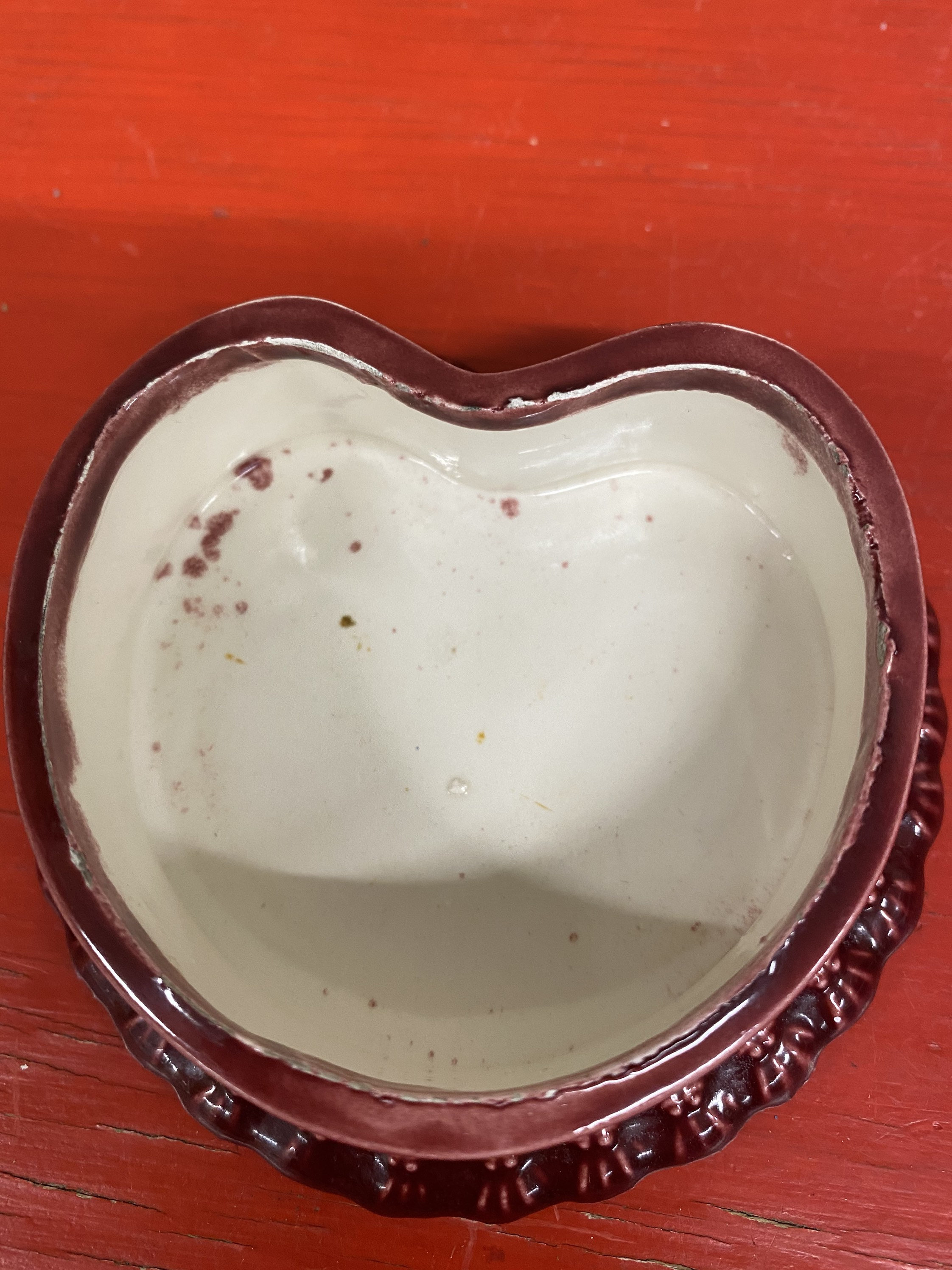 Heart Shaped Ceramic Trinket Box W/lid - 1983 Gator Mold Co. Pottery ...