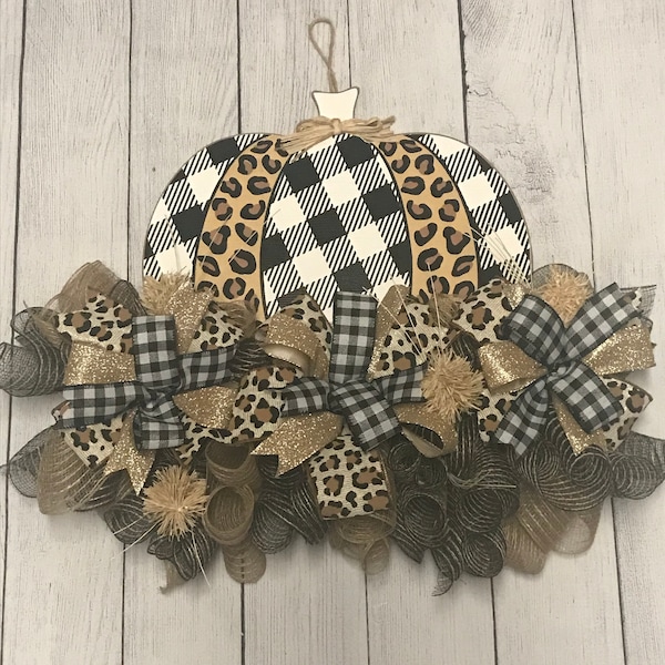 Wreath Rail - Etsy