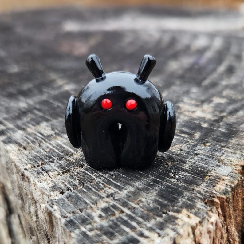 Mothman Cryptid Polymer Clay Figure Made to Order - Etsy