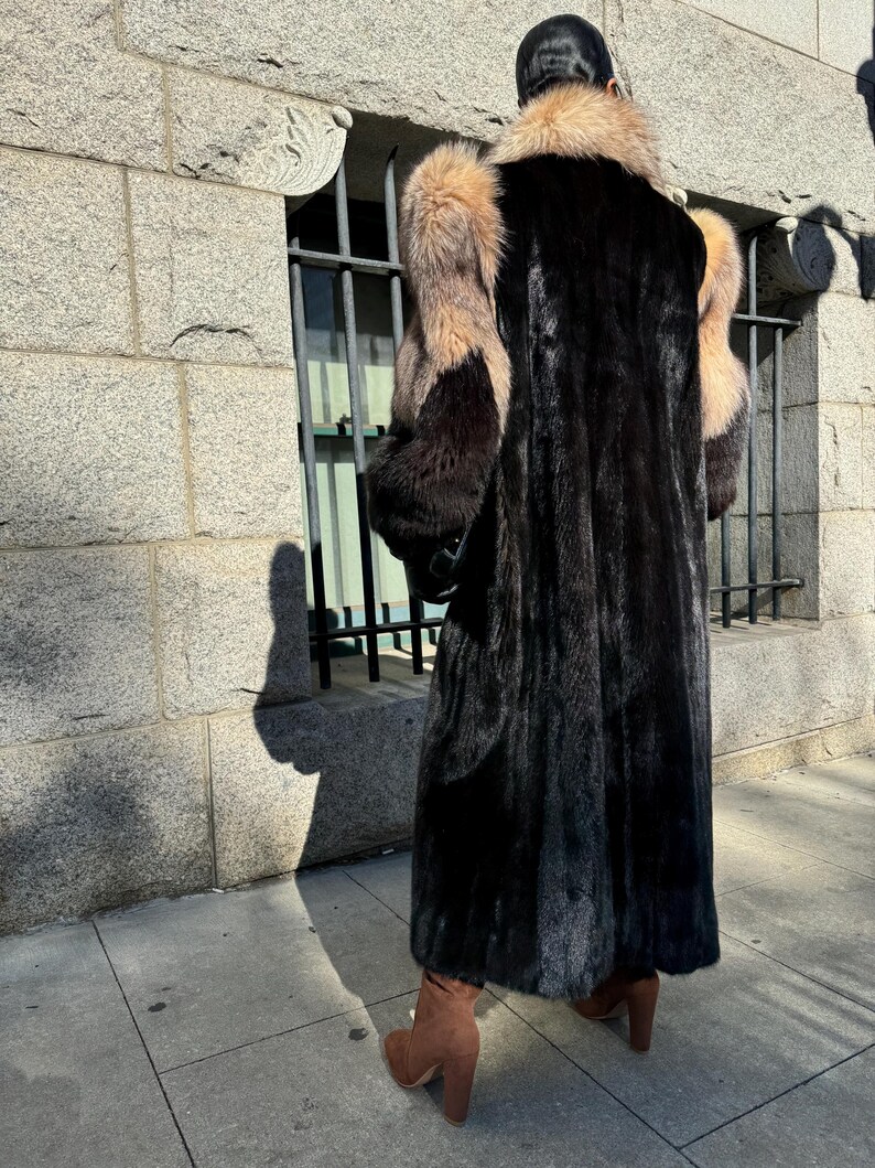 Pre-loved Mink & Fox Tuxedo Sleeves Fur Coat - Etsy