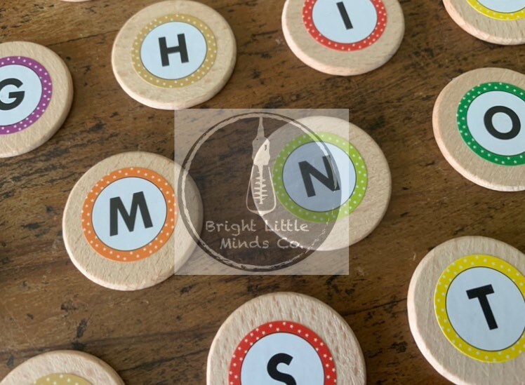 Wooden Alphabet Tokens, Uppercase Letters A-Z Learning Activity - Etsy.de