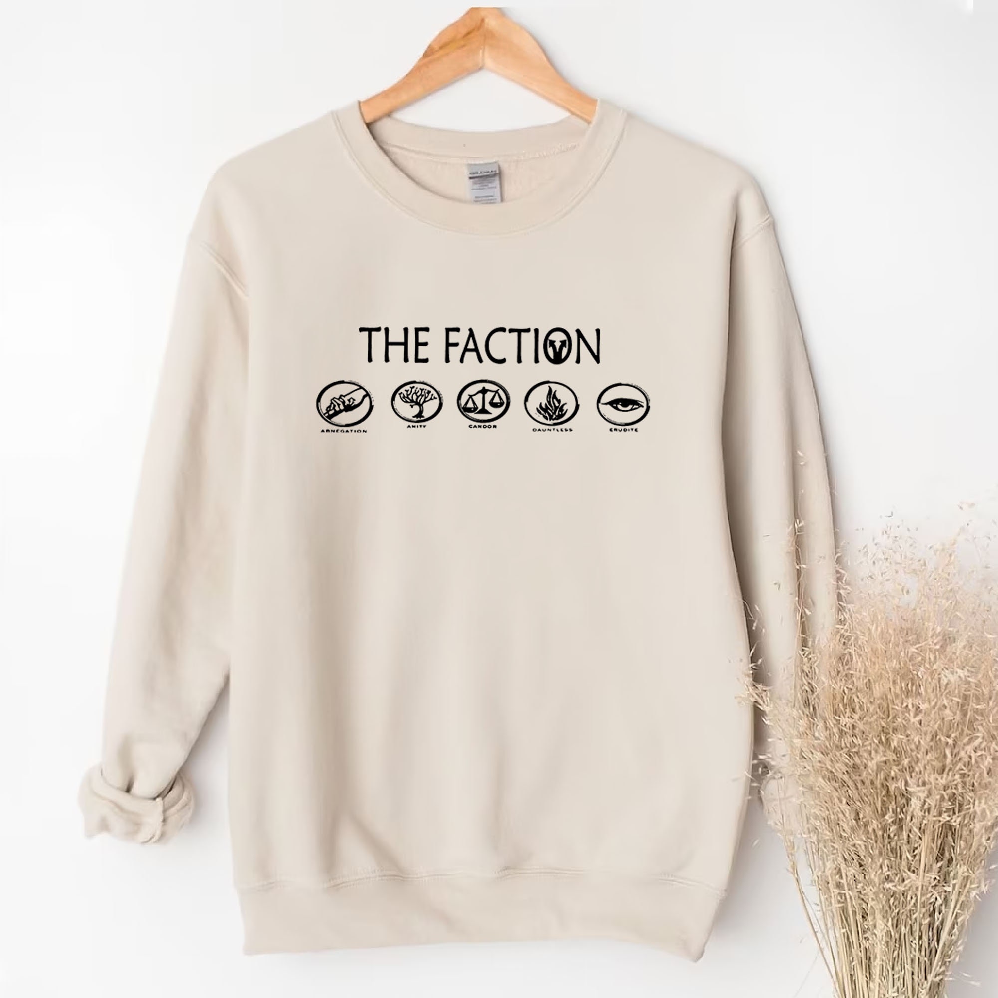 Divergent Faction Clothing Girl