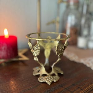 Vintage Brass Angel Sphere Stand - Etsy