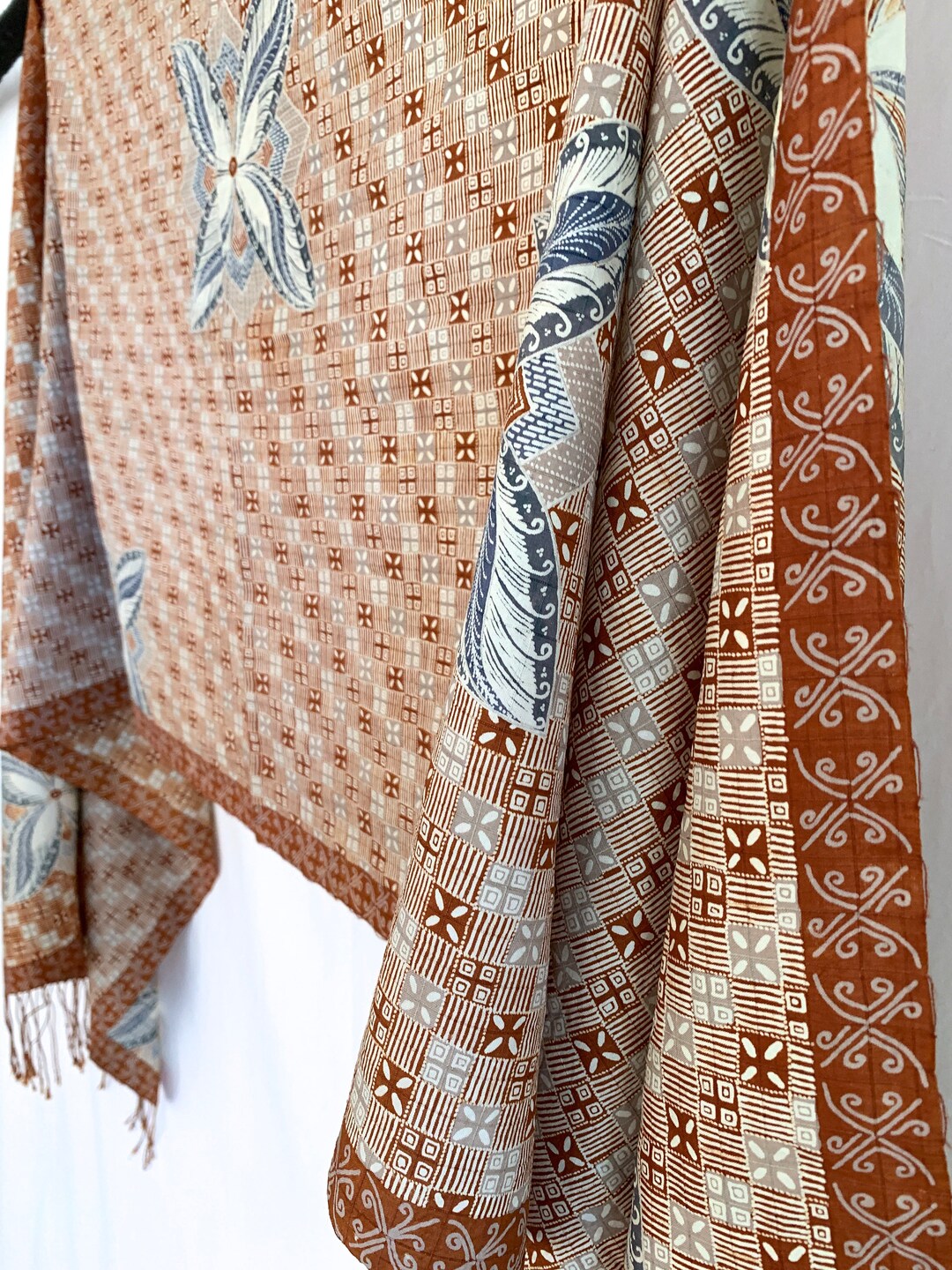 Unique Design Batik Hand-drawn on Textured Silk - Etsy