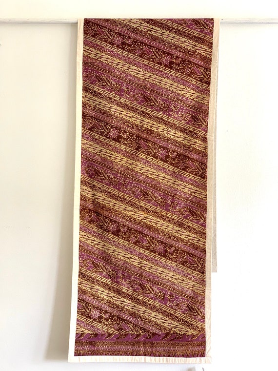 Batik Table Runner Traditional Parang Motif - Etsy