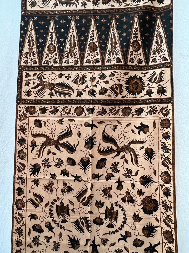 Wall Hanging, Selendang, Wearable Batik Tulis, Floral Motif - Etsy