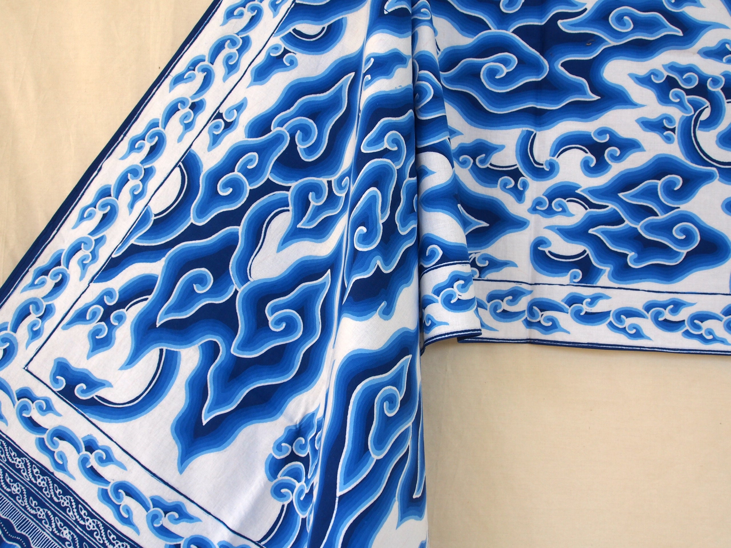 Batik Tulis Handdrawn Mega Mendung Cloud Pattern - Etsy