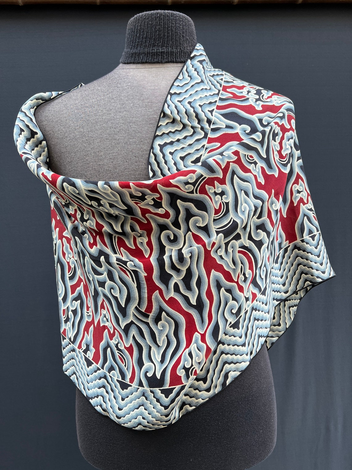 Classic Cloud Motif, Batik Tulis, Hand-drawn Batik Scarf - Etsy