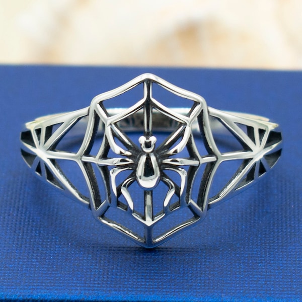 Spider Ring - Etsy