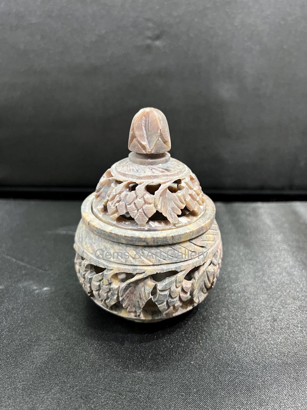 Handcarved Marble Storage Box With Lid / Pietra Dura / Round Marble ...