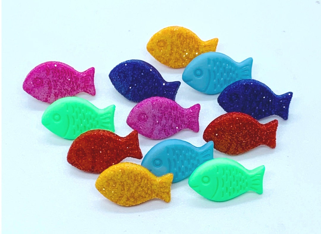 Fish Buttons, Ocean Themed Buttons, Small Plastic Fish, Gift for Sewer ...
