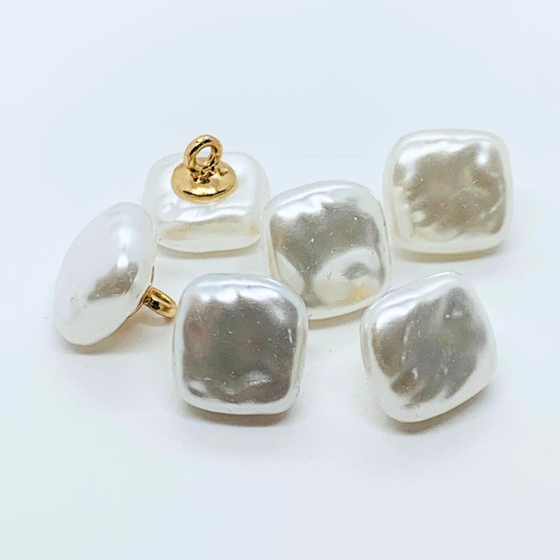 Pearl Button - Etsy