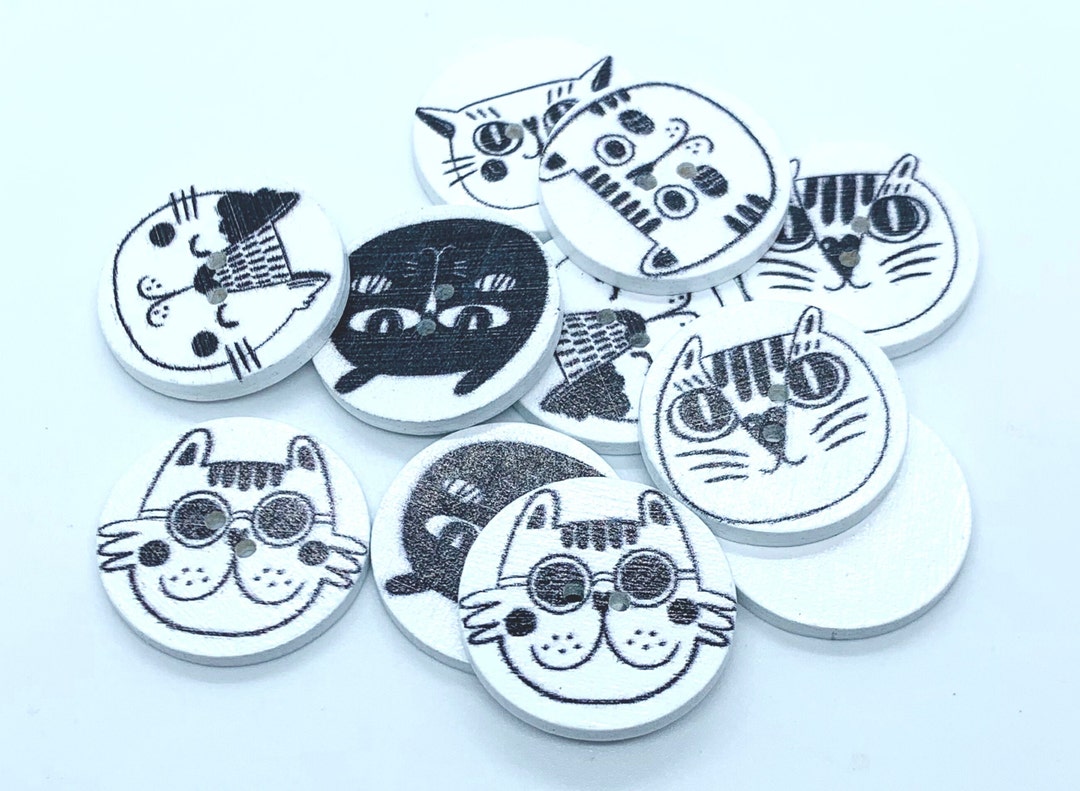 Cool Cats, Smiley Cats, Cartoon Cats, Cat Face Buttons, Round, Wooden ...