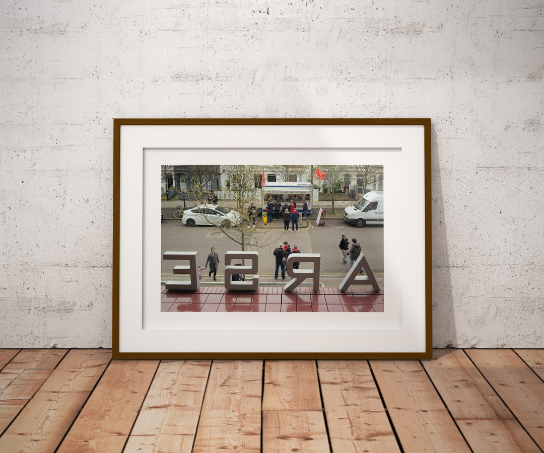 London Street Photography, Gooners, the Arsenal, the Emirates Stadium ...