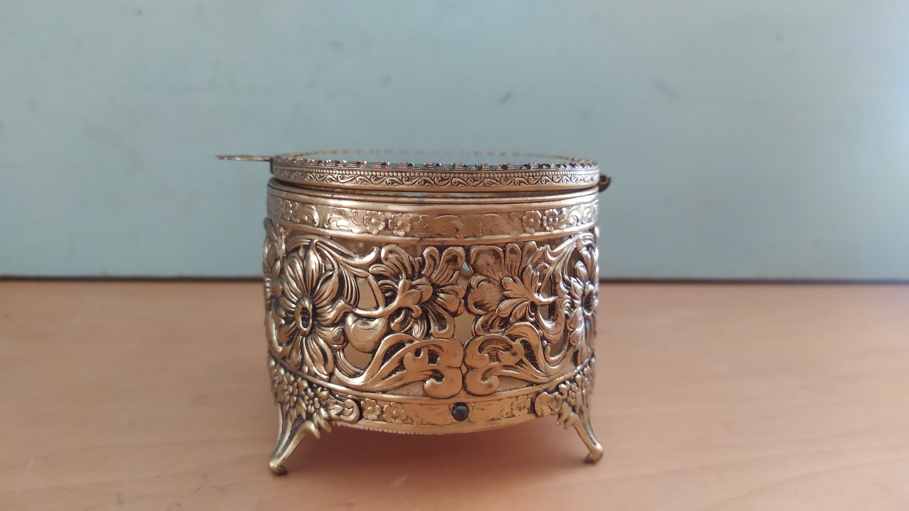 Vintage Ormolu Filagree Oval Glass Pocket Watch Casket Box - Etsy