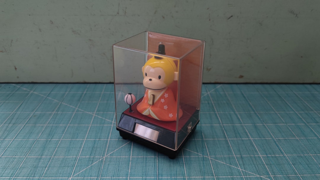 Japanese Solar Powered Rocking Monkey Masaru-san Lucky Charm Prosperity ...