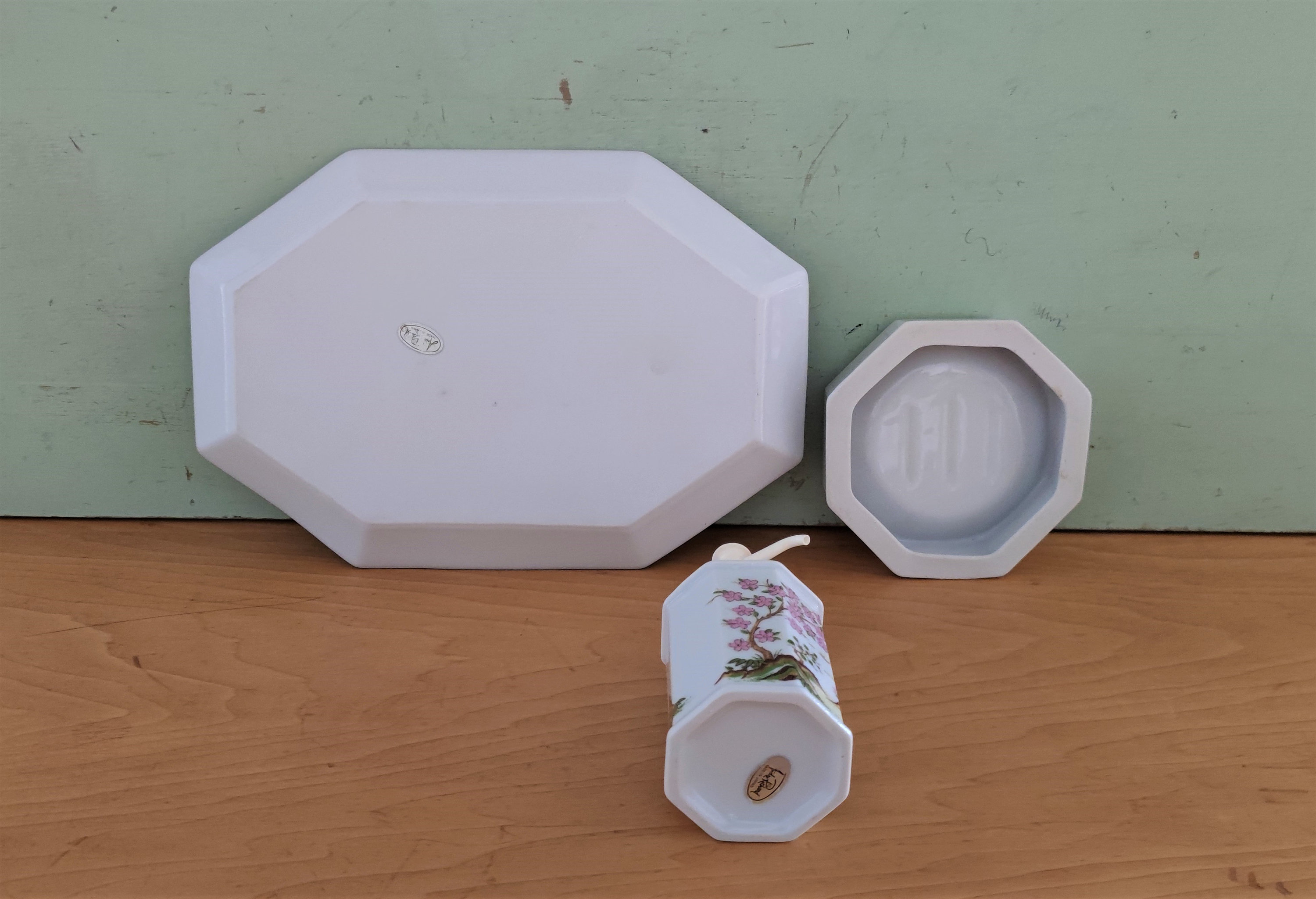 Andre Richard Japan Porcelain Bath Set - Etsy