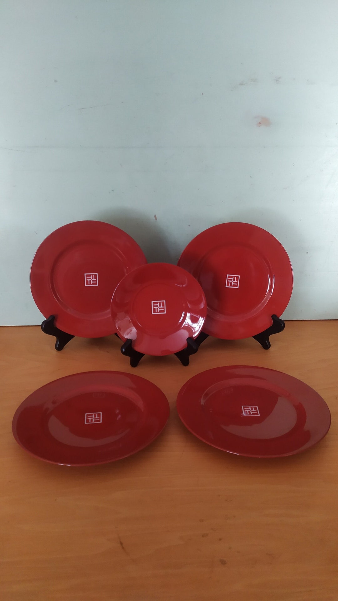Taitu TTU4 Red-maroon 4 Lunch Plates 1 Bread Plate - Etsy