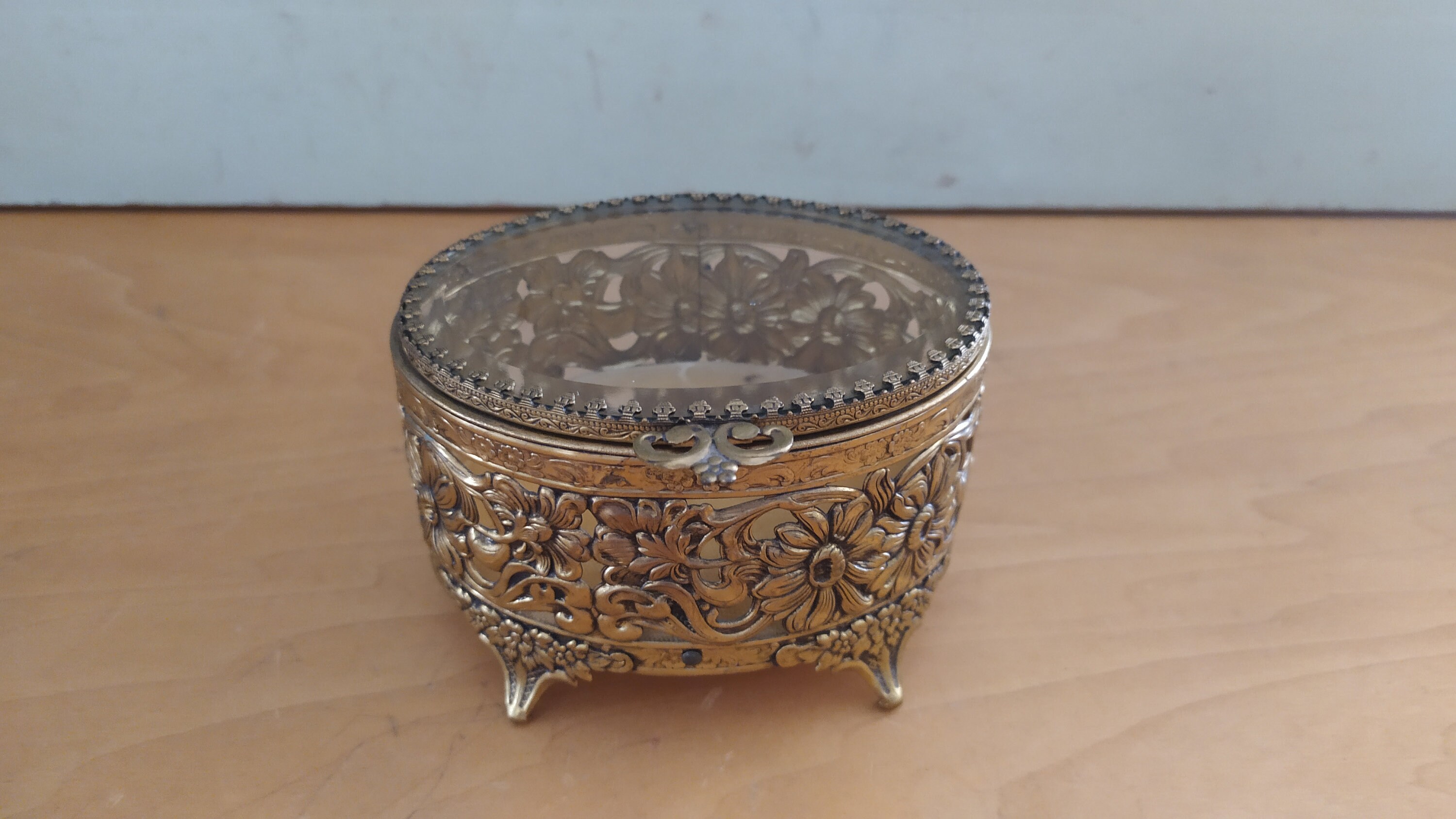 Vintage Ormolu Filagree Oval Glass Pocket Watch Casket Box - Etsy