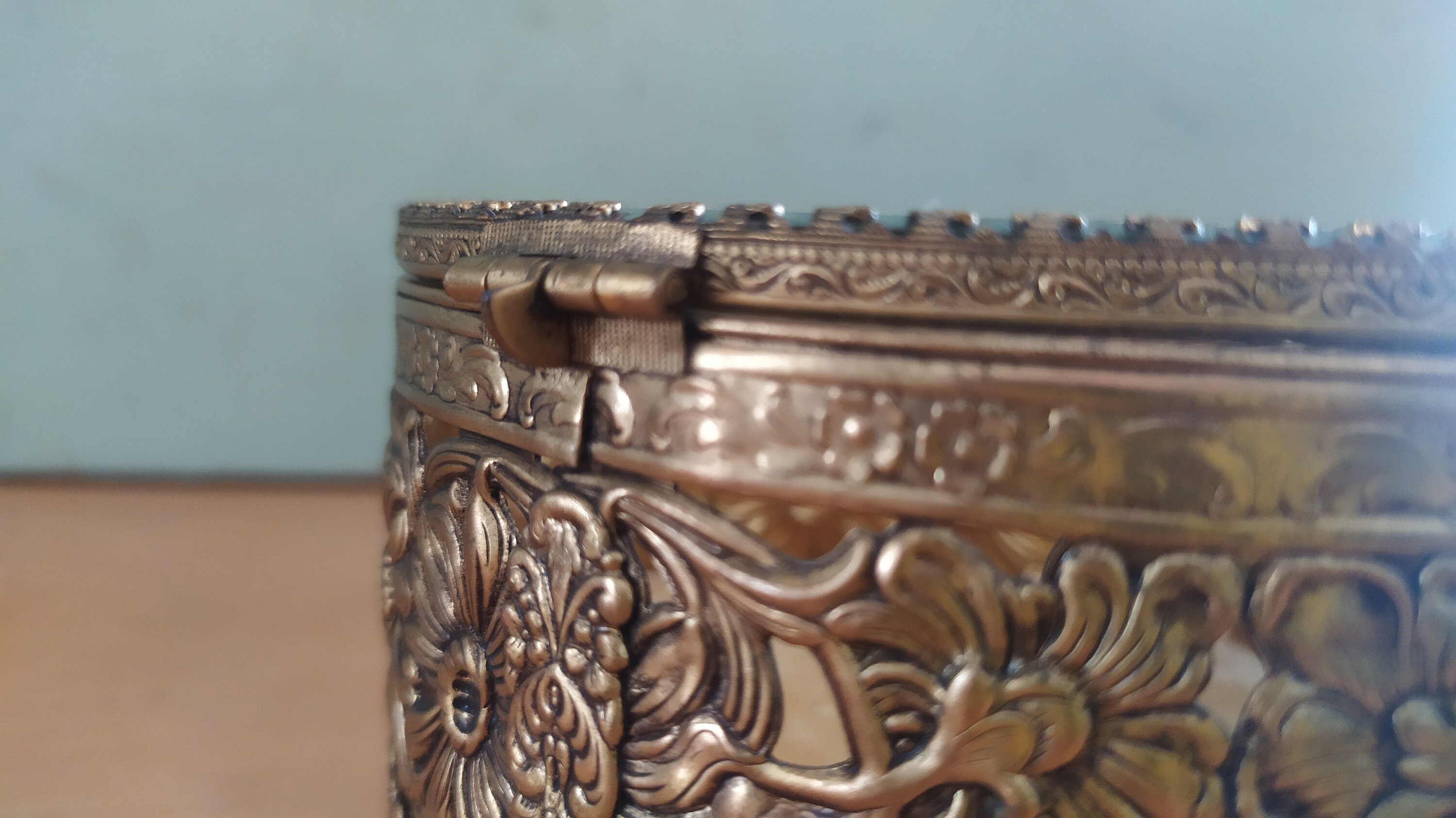 Vintage Ormolu Filagree Oval Glass Pocket Watch Casket Box - Etsy