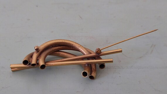 Mid Century Scarf Brooch Artists Smith Bronze Large T… - Gem