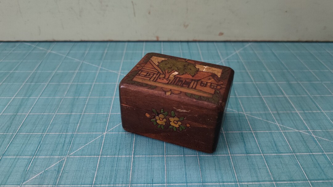 Antique Arts and Crafts Era Small Wood Snuff Box Tobacco Box - Etsy