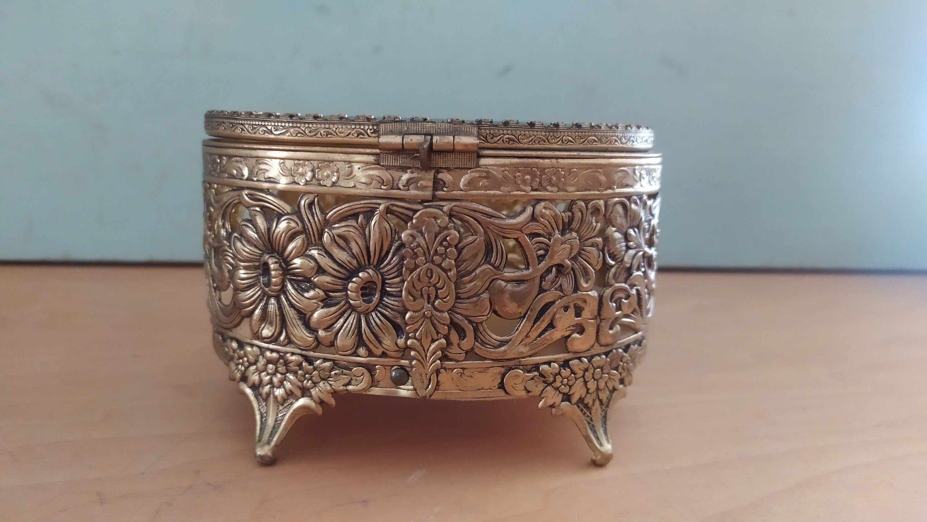 Vintage Ormolu Filagree Oval Glass Pocket Watch Casket Box - Etsy