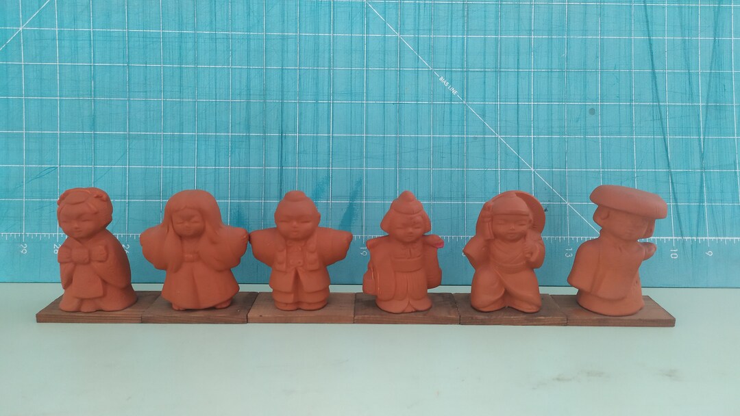 Japan Clay Terracotta Children in Traditional Dress Figures Terracotta ...