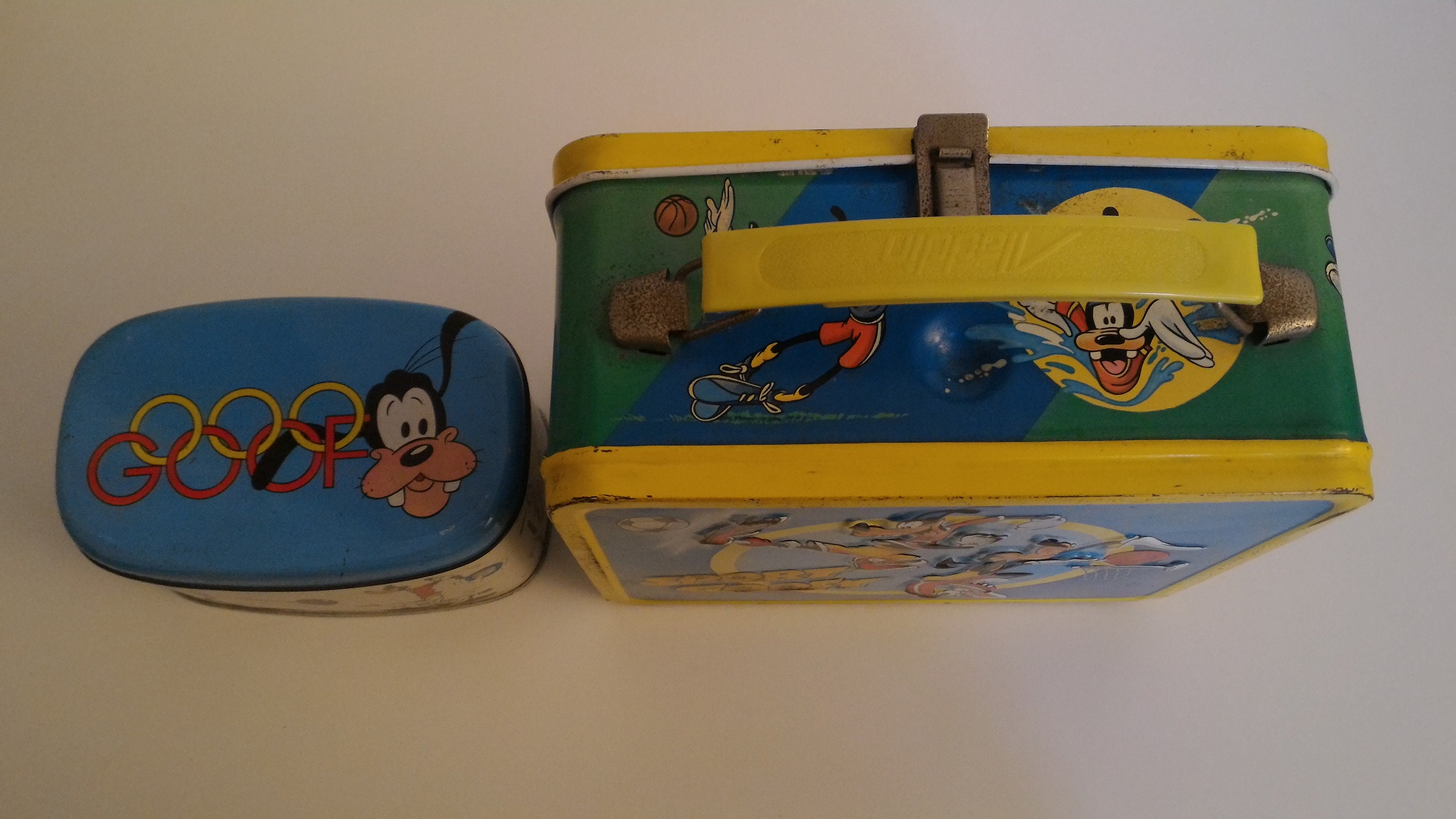 Walt Disney Goofy 1972 Olympic Tin / Goofy 1983 Alladin Lunch Box - Etsy