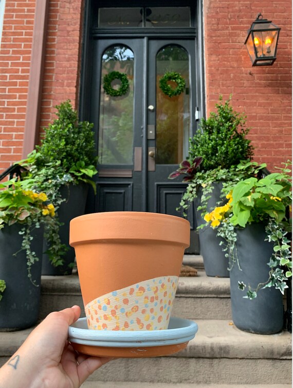 4 hand painted plant pots | Etsy
