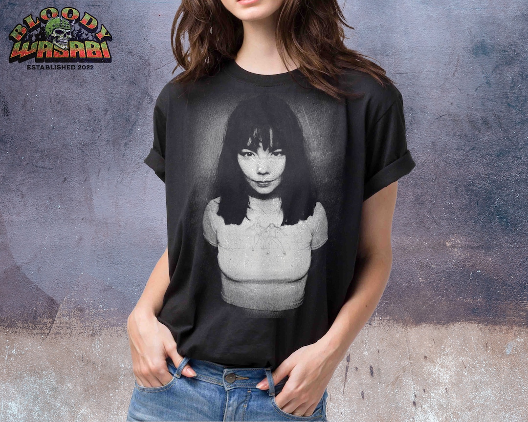 Bjork Inspired T-shirt, Björk Dark Graphic Bjork T Shirt , Black Dark ...