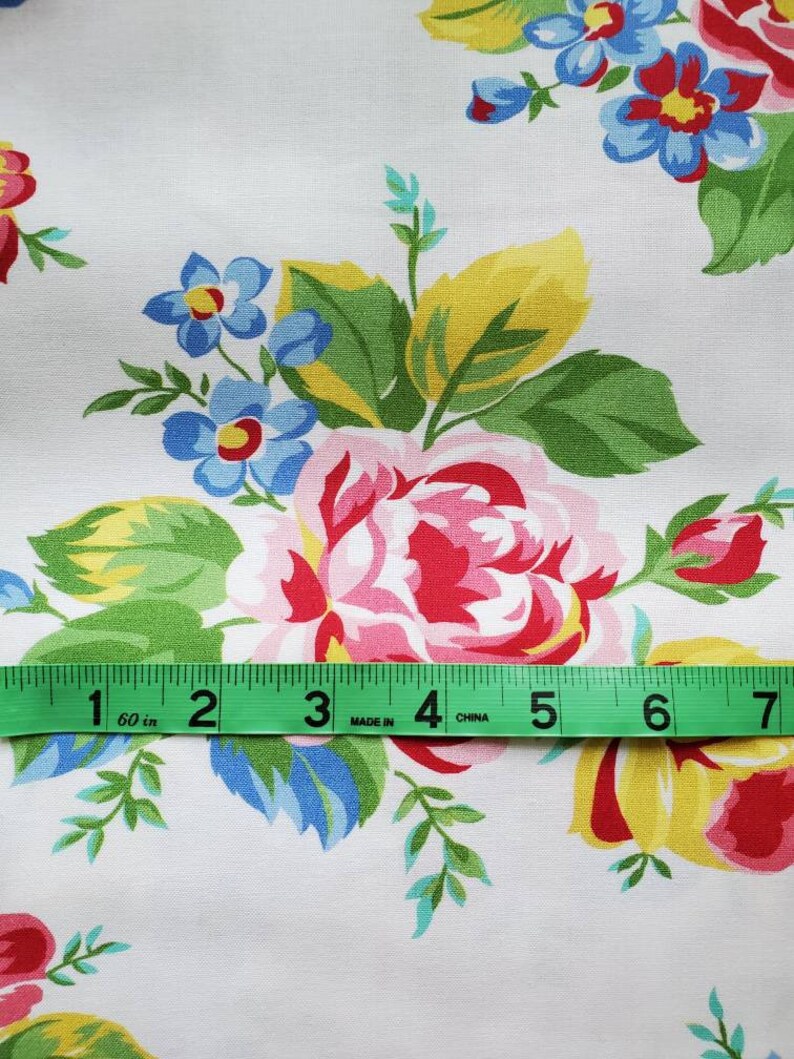 Cottage Blooms by Susan Guzik for Bitty Buttons by River's - Etsy